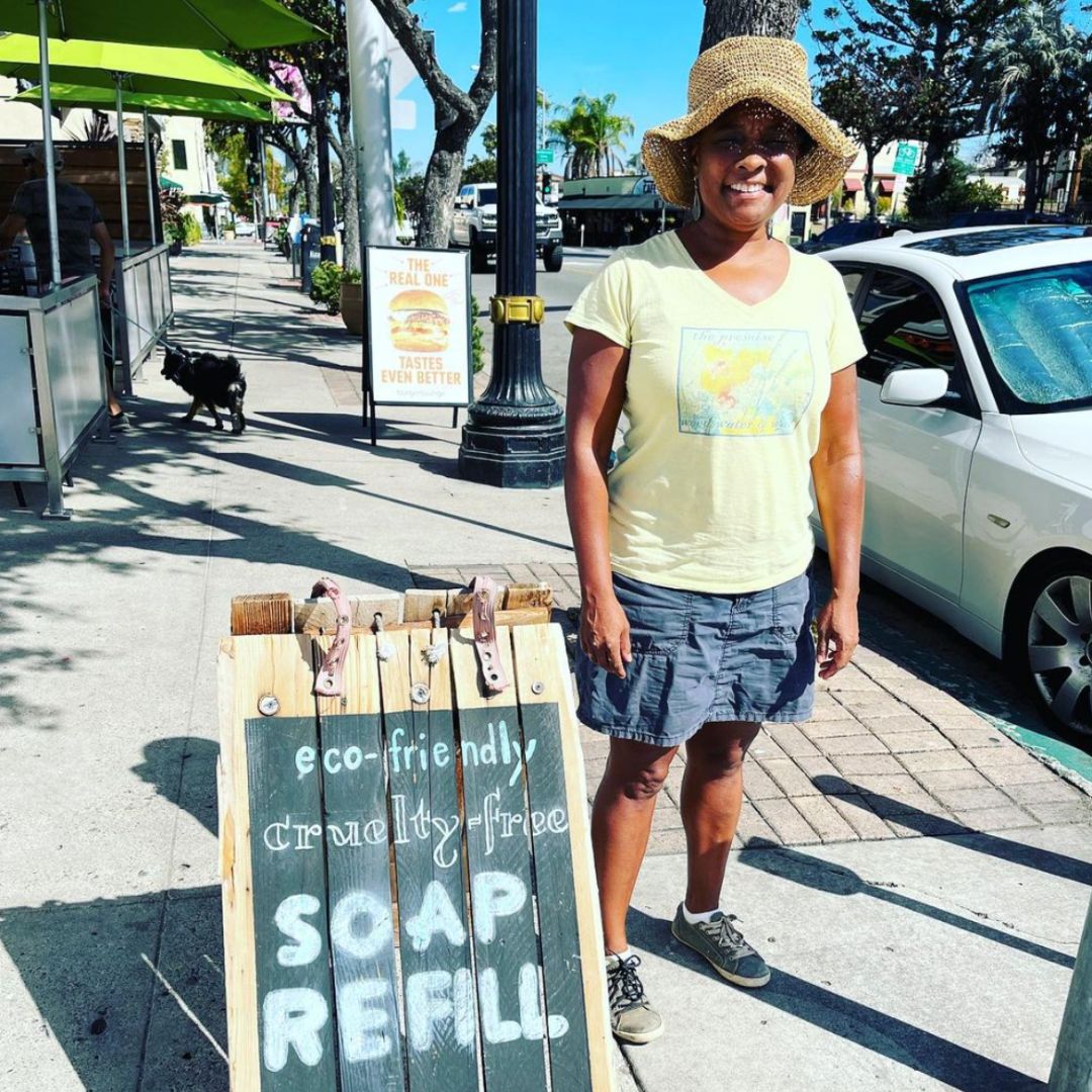 Earthwell Refill: Help Combat Plastic Pollution at your Local Refill ...